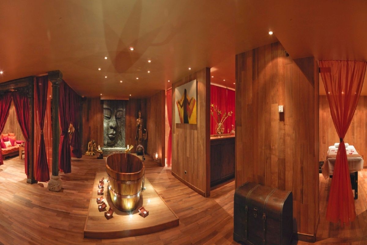 Hôtel Macchi - Promo 6 Nuits 4 Diners 2 Soins à partir de 765€