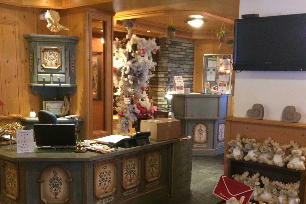 Hôtel Macchi & Spa – Châtel – Chambre avec Dîner à partir de 121€