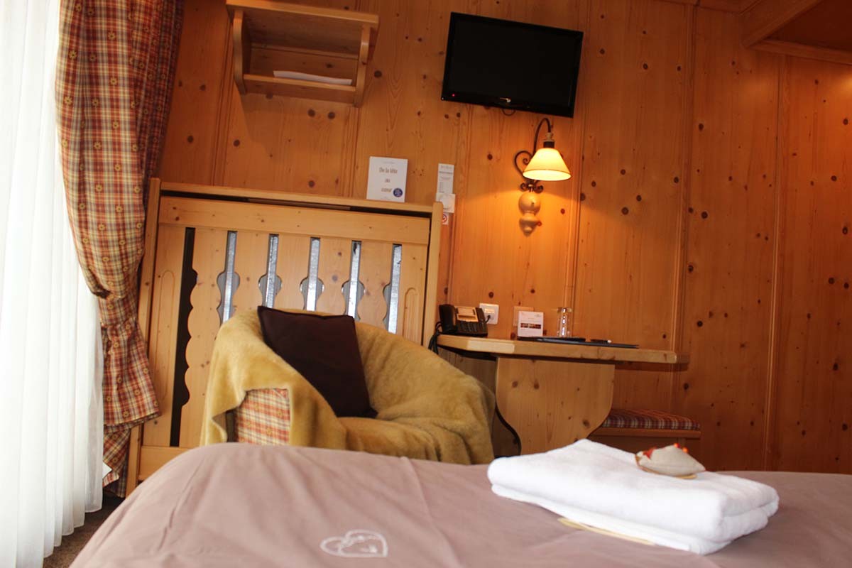 Hôtel Macchi & Spa – Châtel – Chambre avec Dîner à partir de 121€