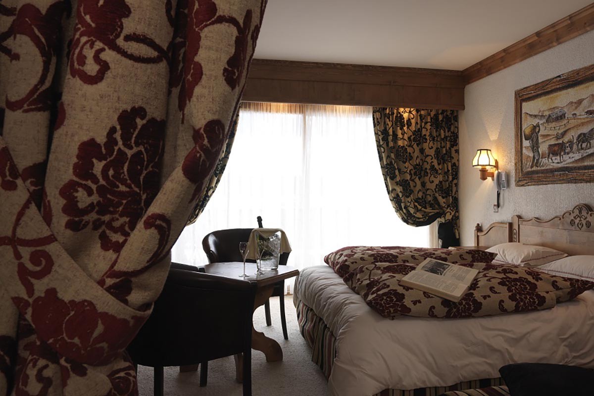 Hôtel Macchi & Spa – Châtel – Chambre avec Dîner à partir de 121€